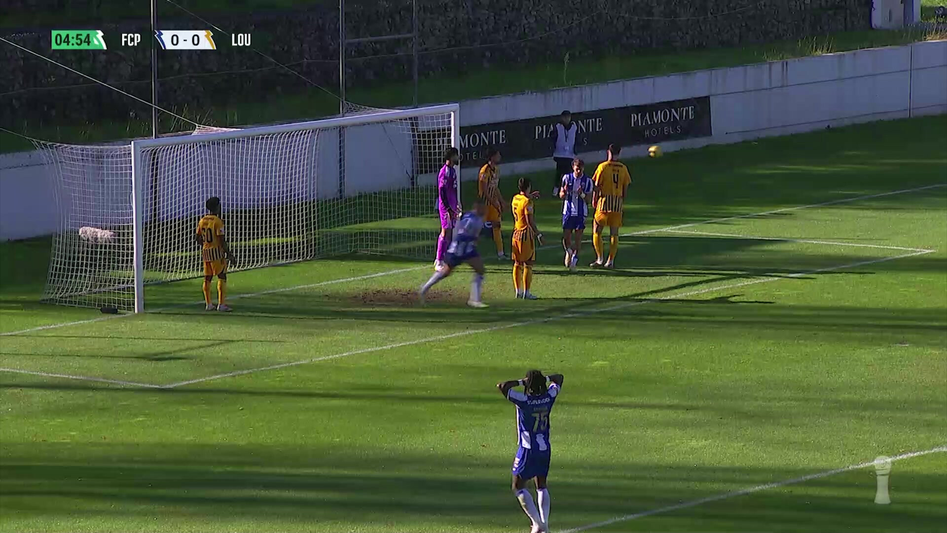 Resumo: FC Porto B 1-2 Lusitânia Lourosa FC - FC Porto TV